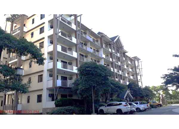 2BR Condo with Parking for Sale in Arista Place, Santo Nino, Paranaque